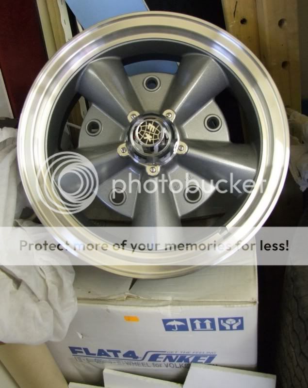 Flat 4 enkei's[new boxed] Rhd splitscreen steering box, middle rhd and ...