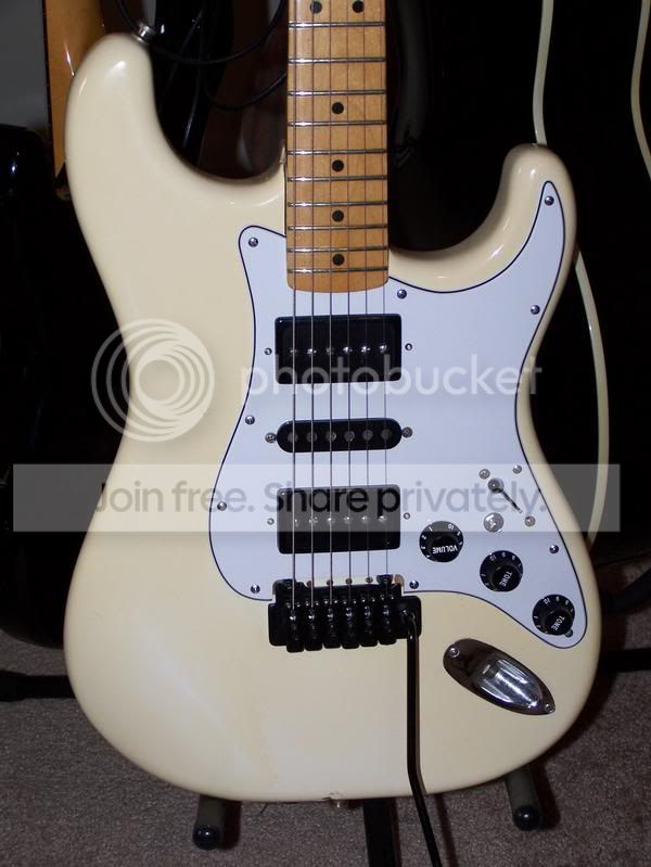 Recommend/Show me some cool alt Strat pickup configurations ...