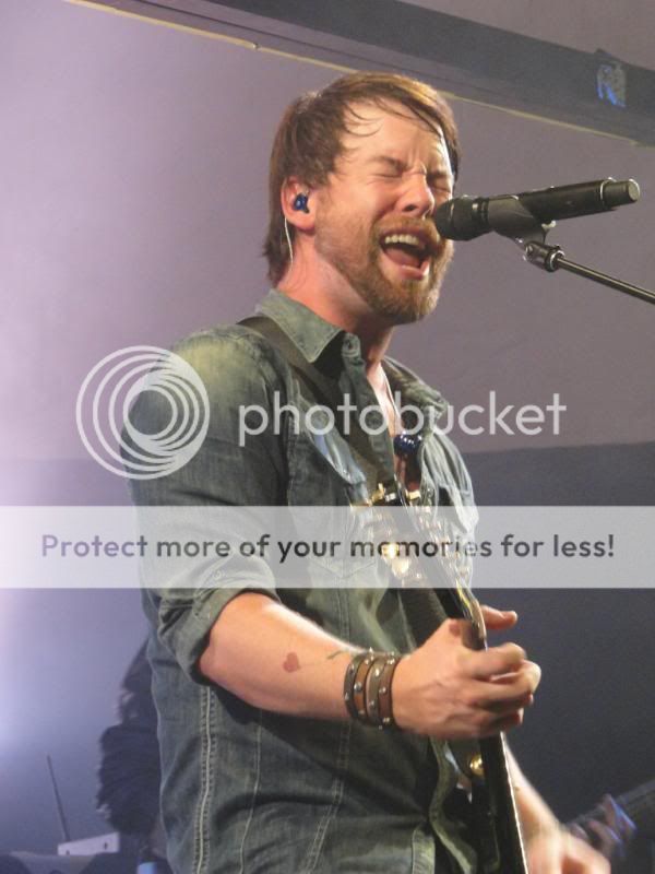 David Cook - David Pictures #32: His smile makes the world go round ...