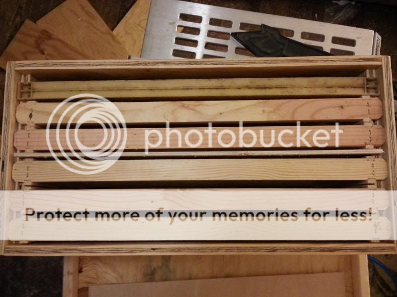 DCoates Mating Nuc... | Beesource Beekeeping Forums