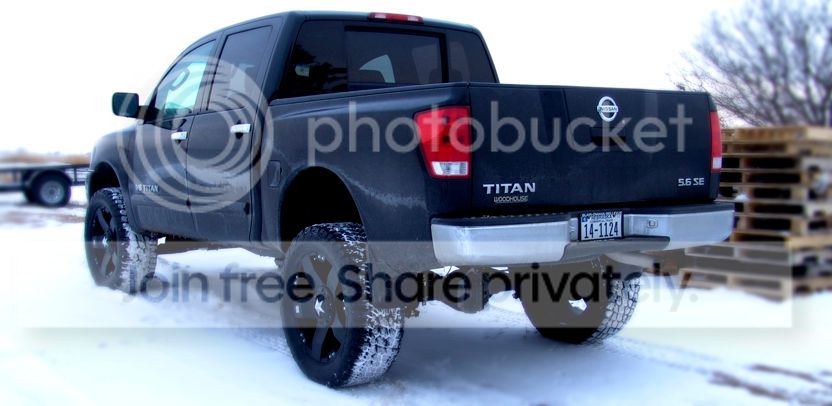 2005 Titan SE CC Black, lift kit, 22's, 35 inch tires | Nissan Titan Forum