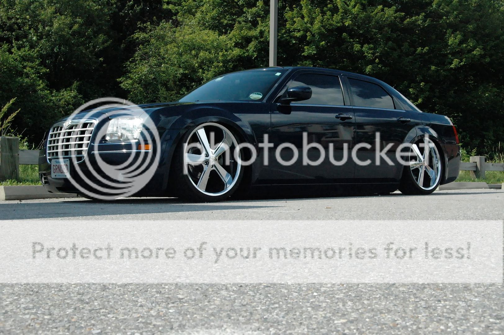 Better shot of my new KMC nova's | Chrysler 300C & SRT8 Forums