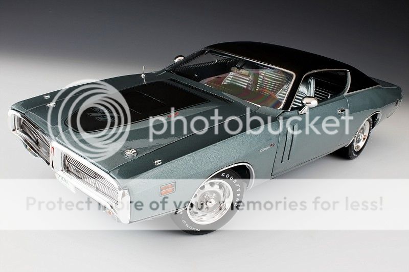 1:18 AutoWorld 1971 Gunmetal Gray GA4 Hemi 426 R/T Dodge Charger SKU ...